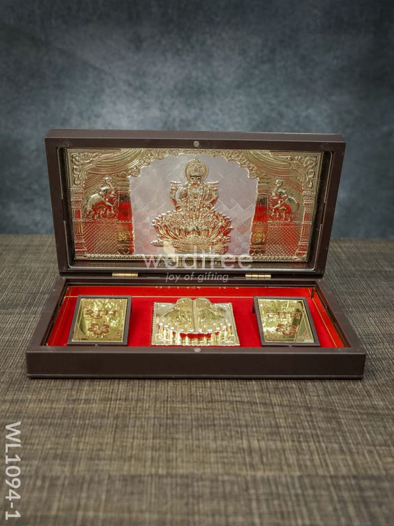 Paduka Prayer Boxes – Wedtree