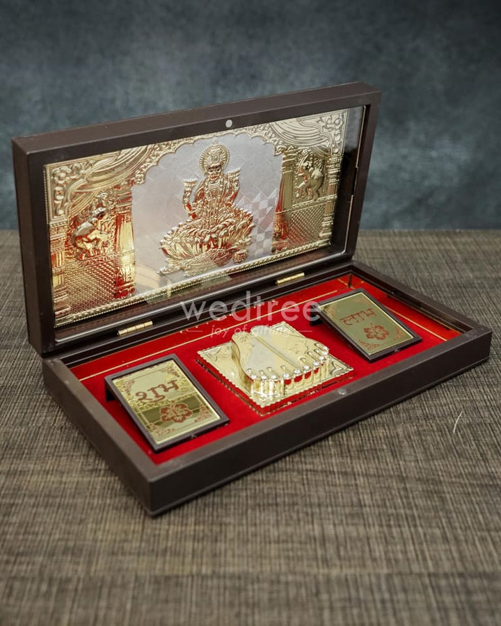 Paduka Prayer Boxes – Wedtree